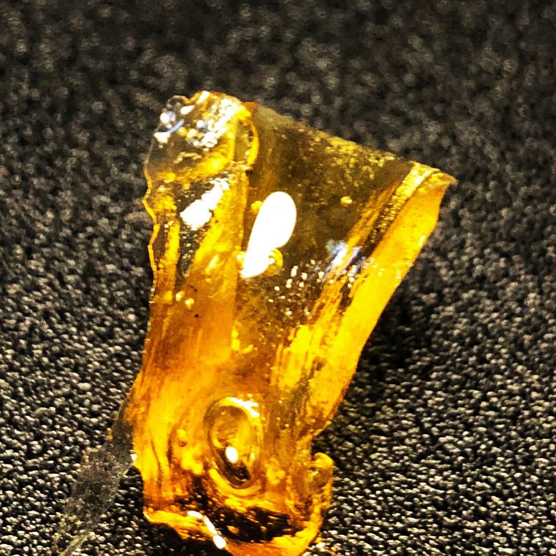 The Comprehensive Guide to Delta 8 Shatter - Nano Hemp Tech Labs